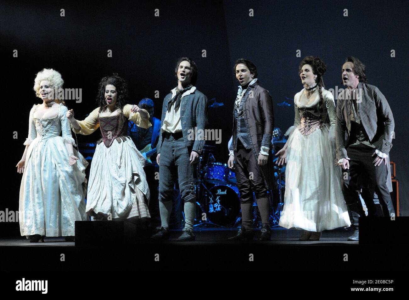 Sebastien Agius, Rod Janois, Matthieu Carnot, Nathalia, Roxane le ...