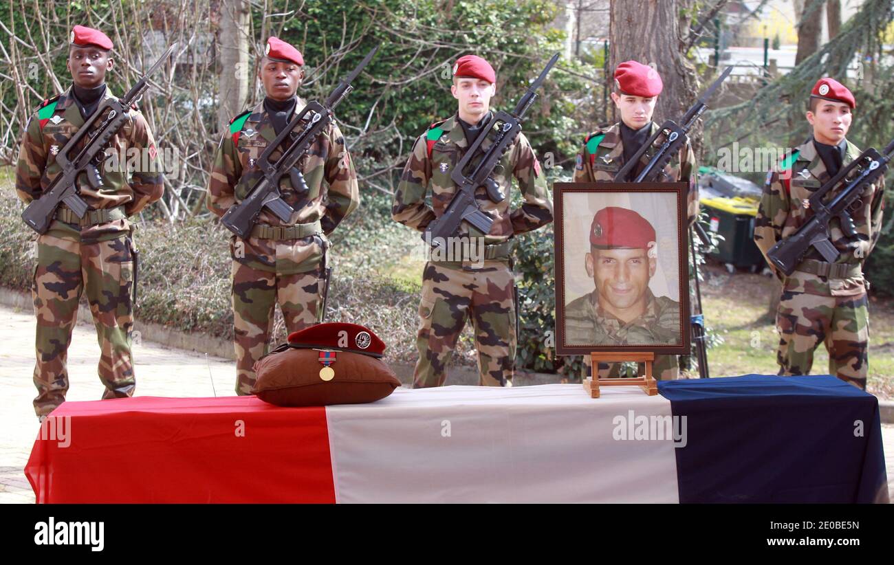 32 engineer regiment hi-res stock photography and images - Alamy