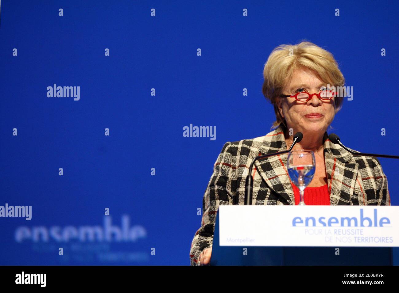 Boire des verts hi-res stock photography and images - Alamy