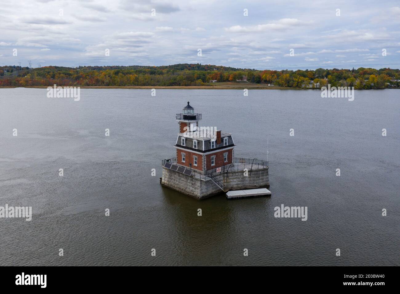 The Hudson Athens Lighthouse, sometimes called the Hudson City light, is a lighthouse located in ...