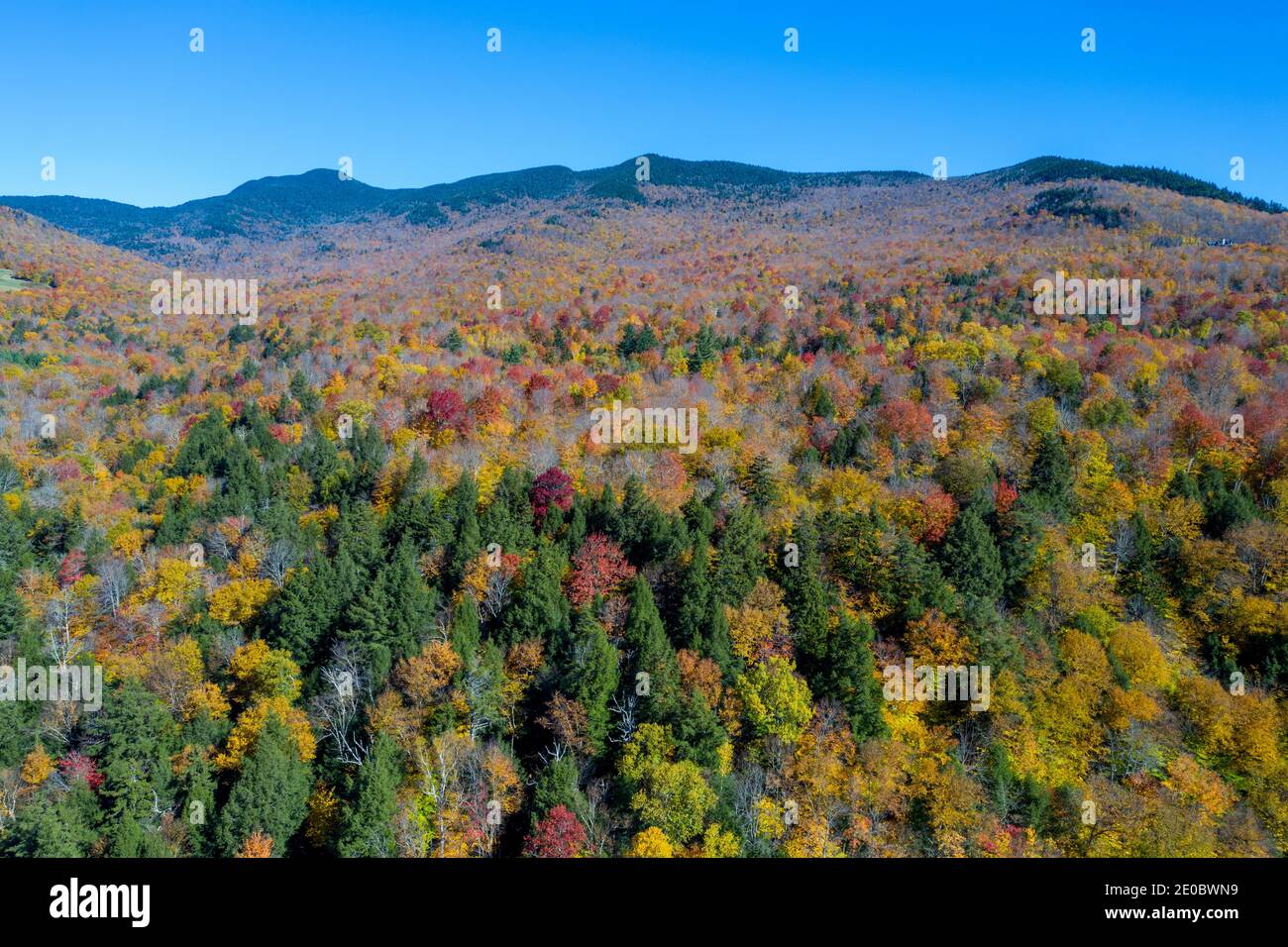 Aerial panoramic view of peak Fall foliage in Stowe, Vermont Stock ...