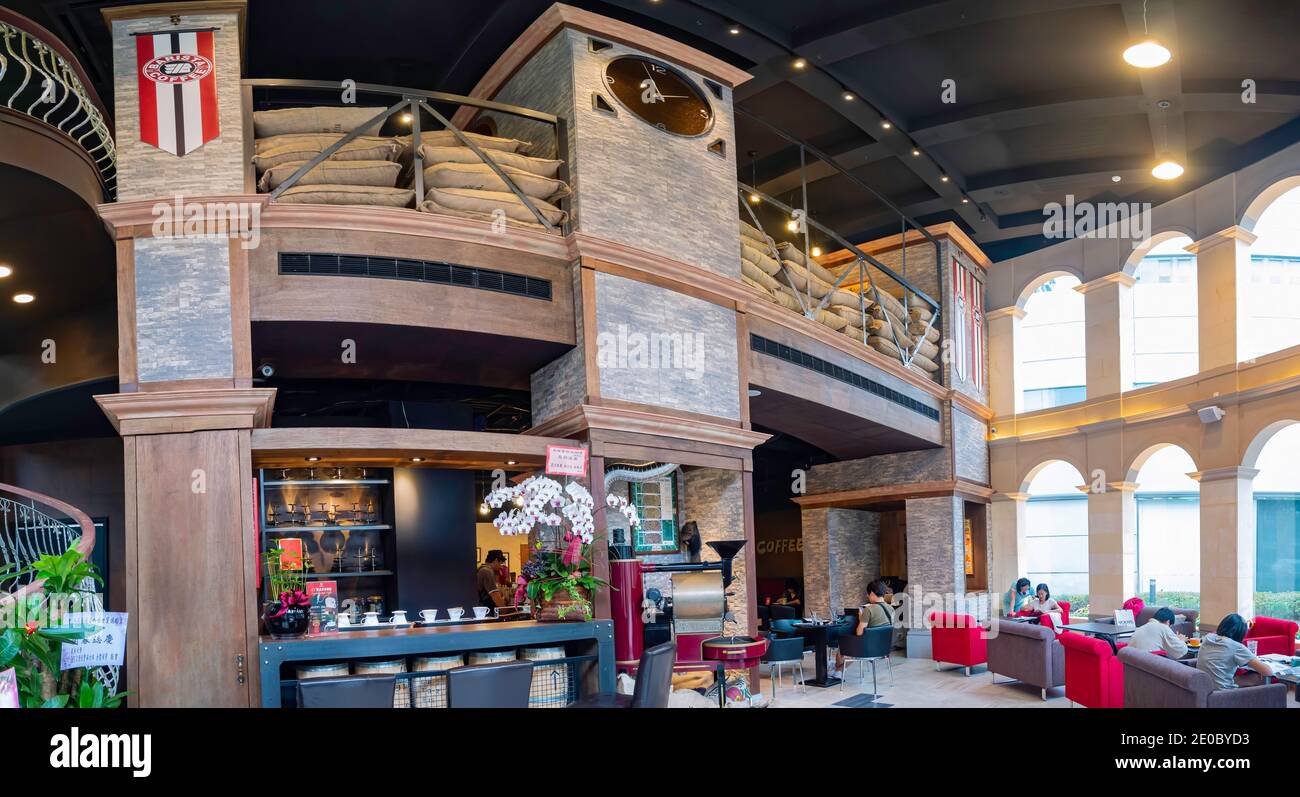 Taipei, AUG 5, 2012 - Interior view of a cafe Stock Photo - Alamy