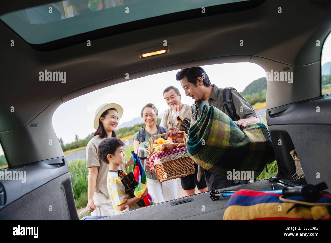 Family exercise asia hi-res stock photography and images - Alamy