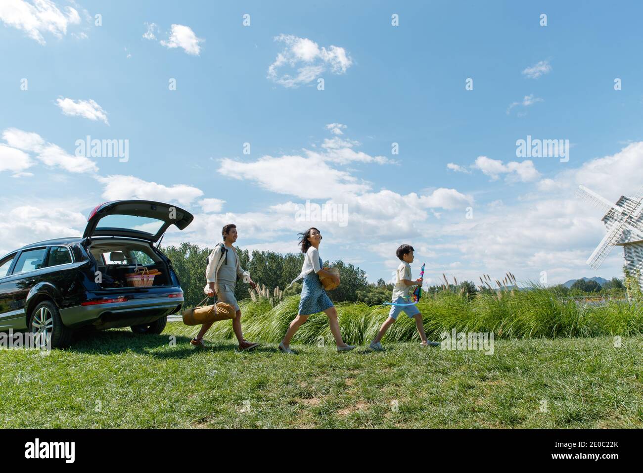 Happy happy family outing Stock Photo - Alamy