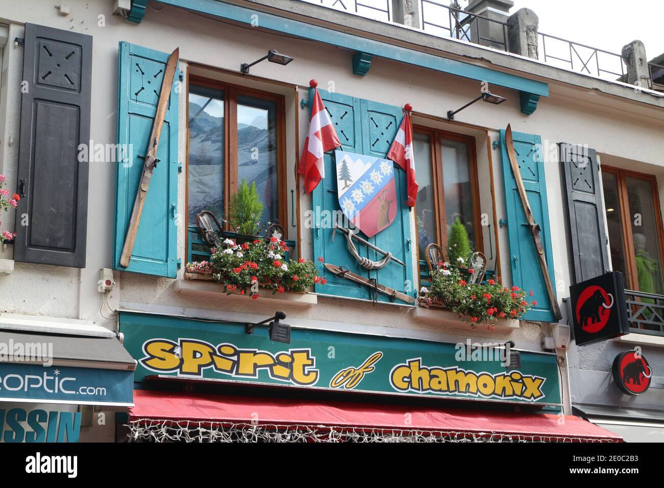 Downtown chamonix france hi-res stock photography and images - Alamy