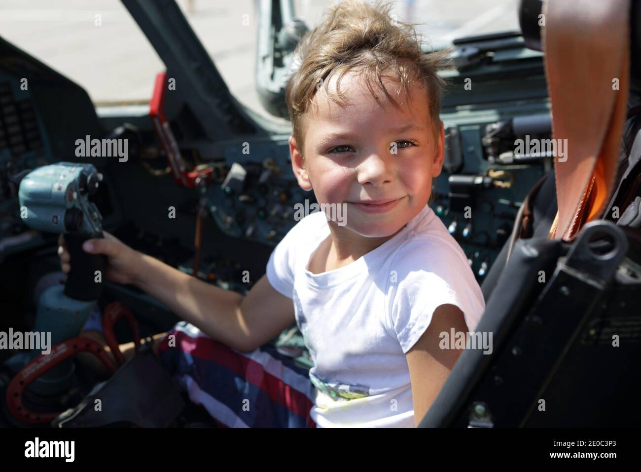 Airplane child cockpit hi-res stock photography and images - Alamy