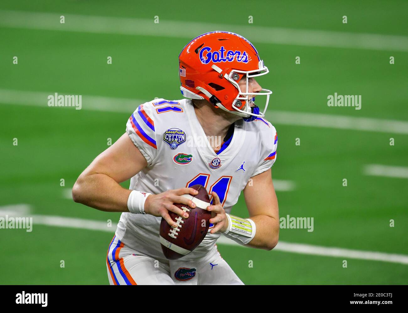 Florida Gators quarterback Kyle Trask (11) looks downfield.during a ...