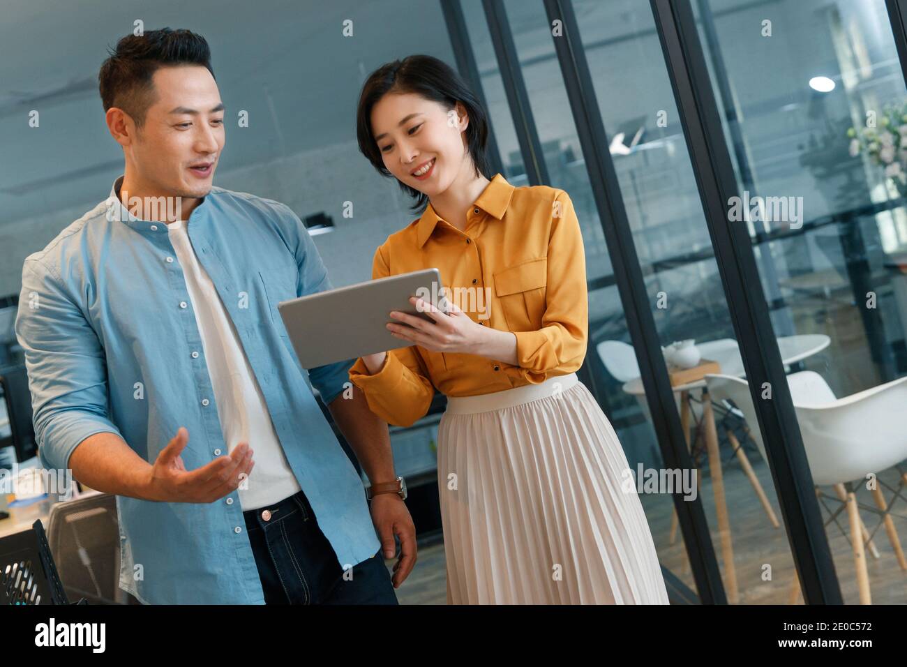 Person working tablet and computers hi-res stock photography and images ...