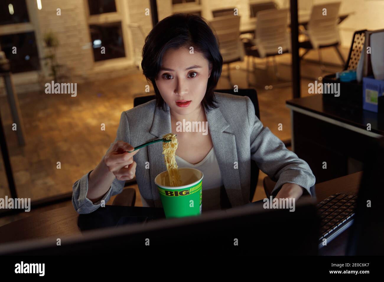 One woman noodles food box hi-res stock photography and images - Alamy