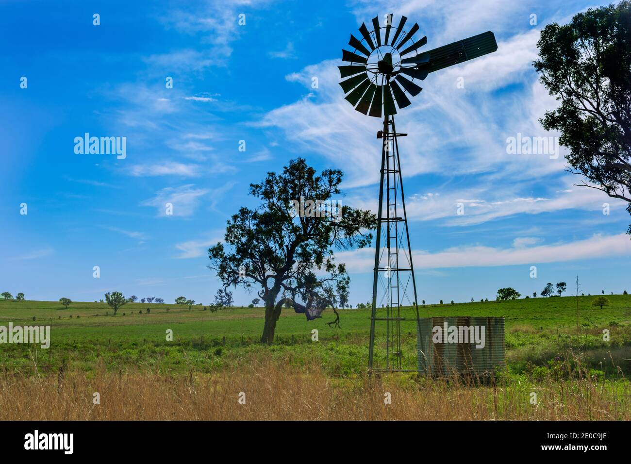 Southern cross windmill hi-res stock photography and images - Alamy
