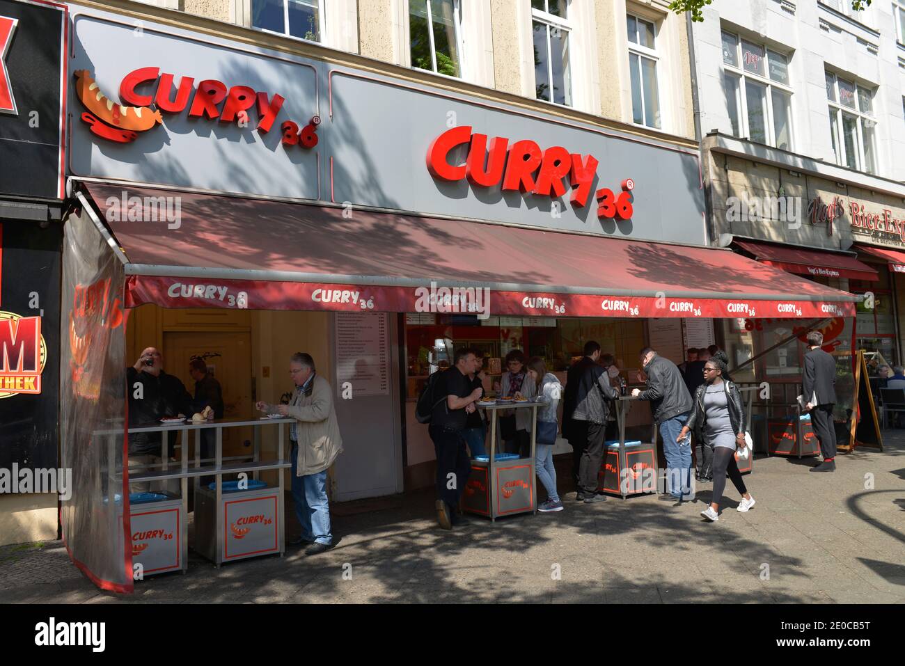 Curry 36, Mehringdamm, Kreuzberg, Berlin, Deutschland Stock Photo - Alamy
