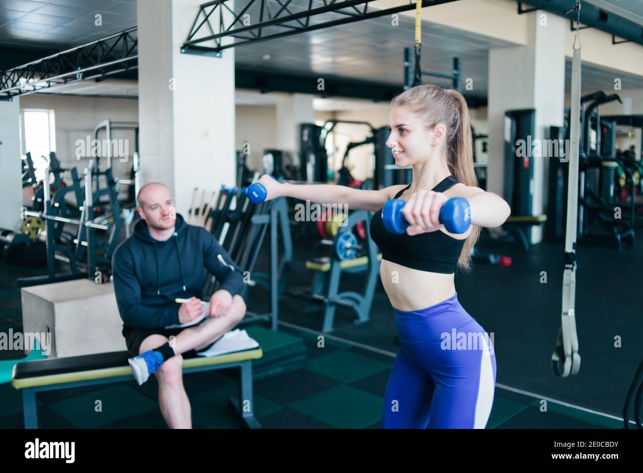 Lifting notes hi-res stock photography and images - Alamy