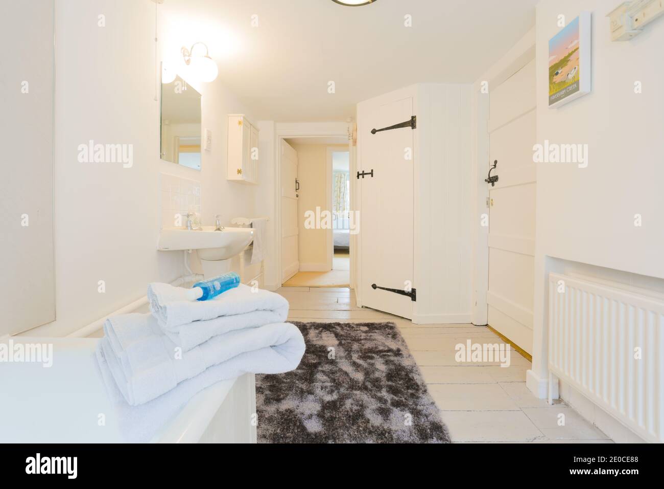 Traditional English Cottage Stock Photo - Alamy