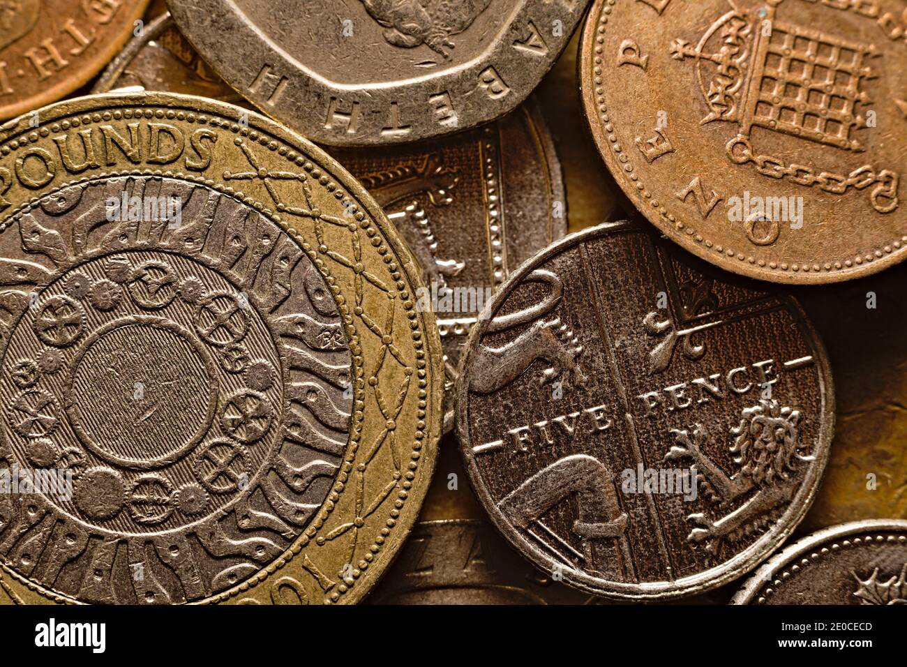 Silver 1p coin hi-res stock photography and images - Alamy