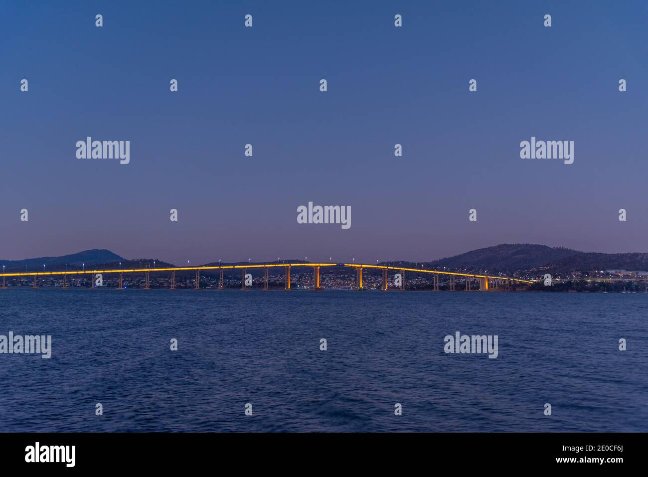 Night view of Tasman bridge in Hobart, Australia Stock Photo - Alamy