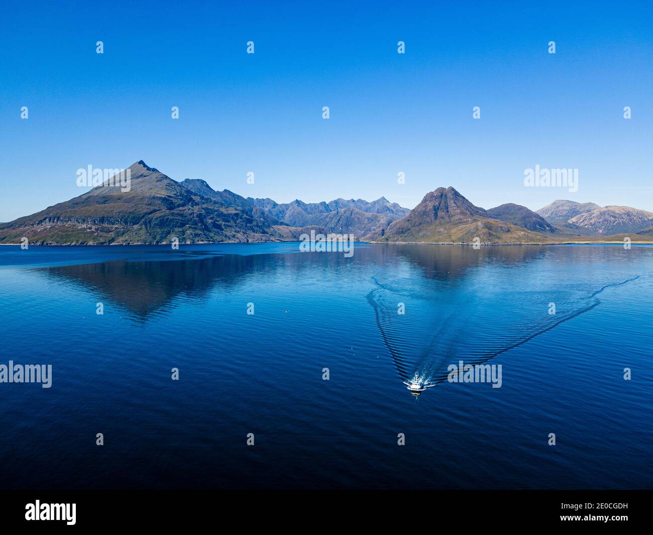 Cuillin Ridge High Resolution Stock Photography and Images - Alamy