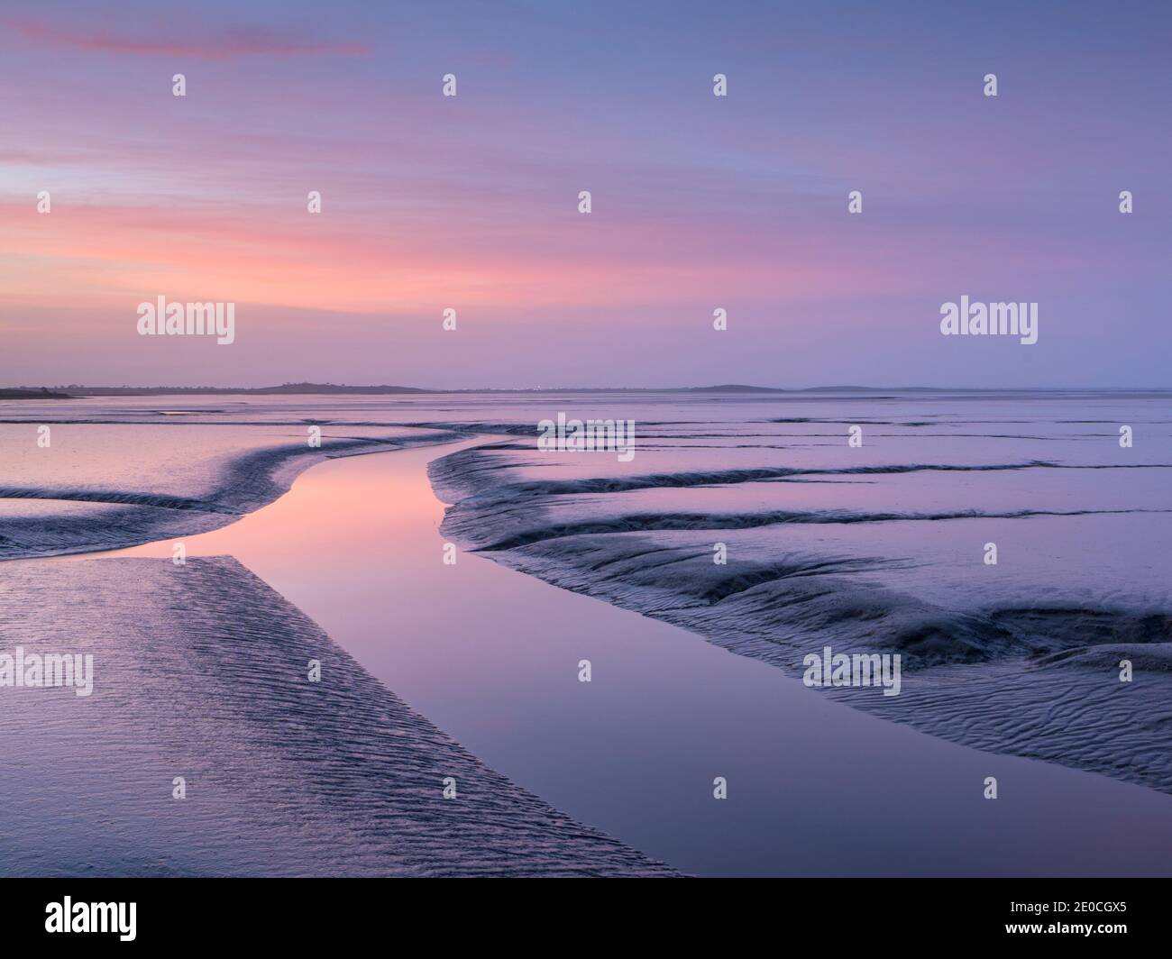 Fergus Estuary, County Clare, Munster, Republic of Ireland, Europe ...