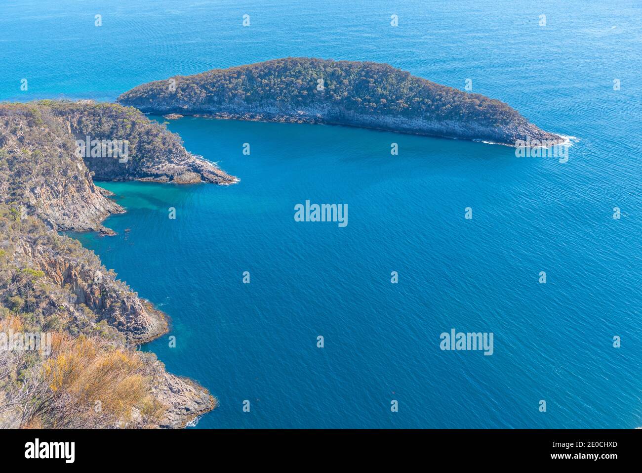 Fluted cape bruny island tasmania hi-res stock photography and images ...