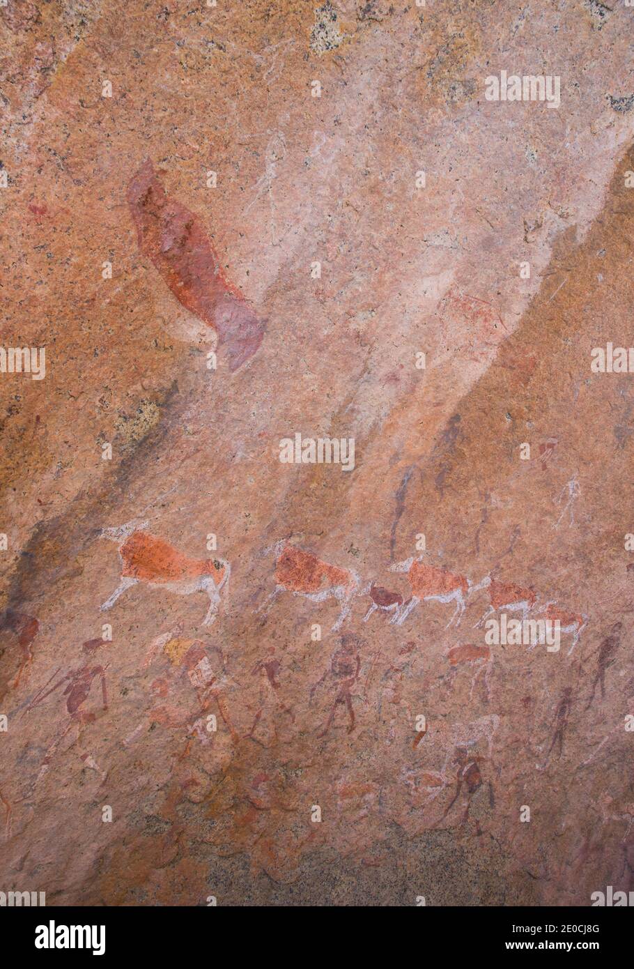 Pinturas rupestres en las Montañas Branberg, Desierto del Namib ...