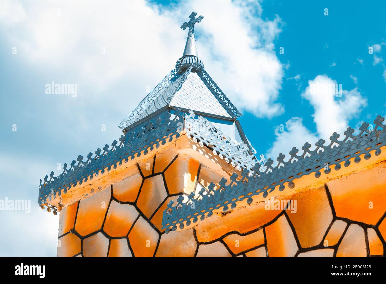 Drip edges hi-res stock photography and images - Alamy