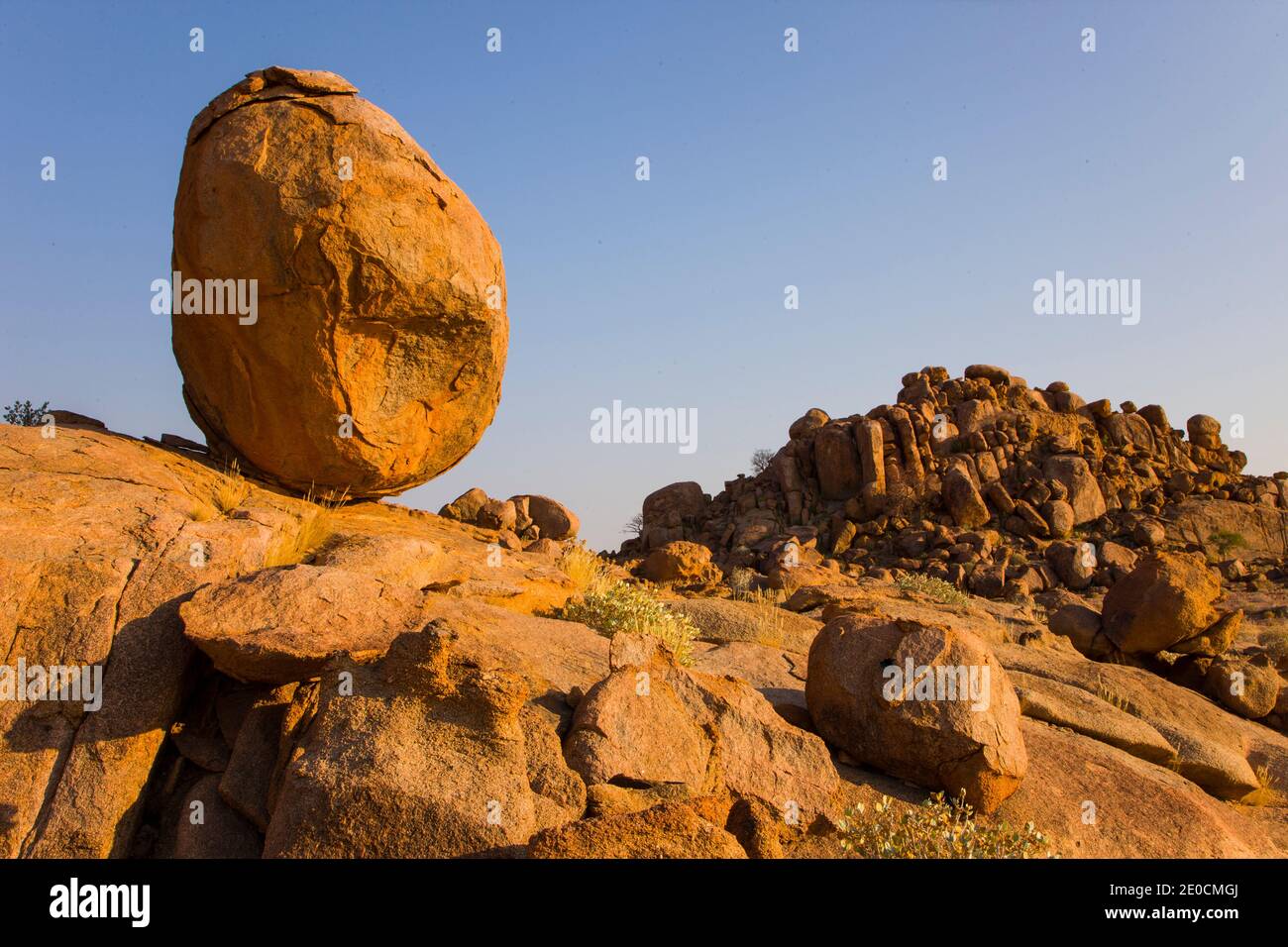 Montañas Branberg, Desierto del Namib, Namibia, Africa Stock Photo - Alamy