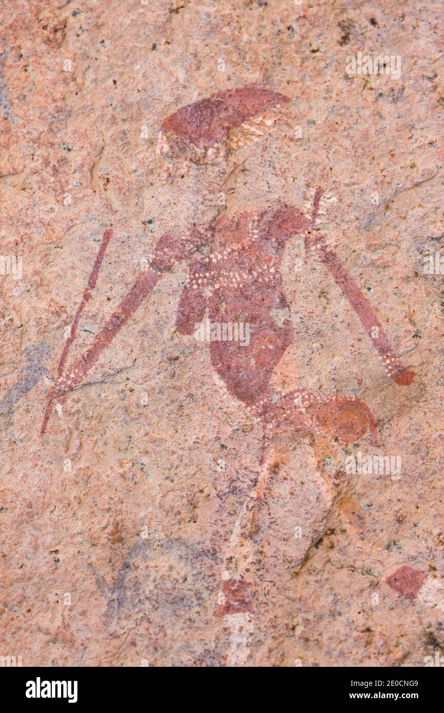 Pinturas rupestres en las Montañas Branberg, Desierto del Namib ...