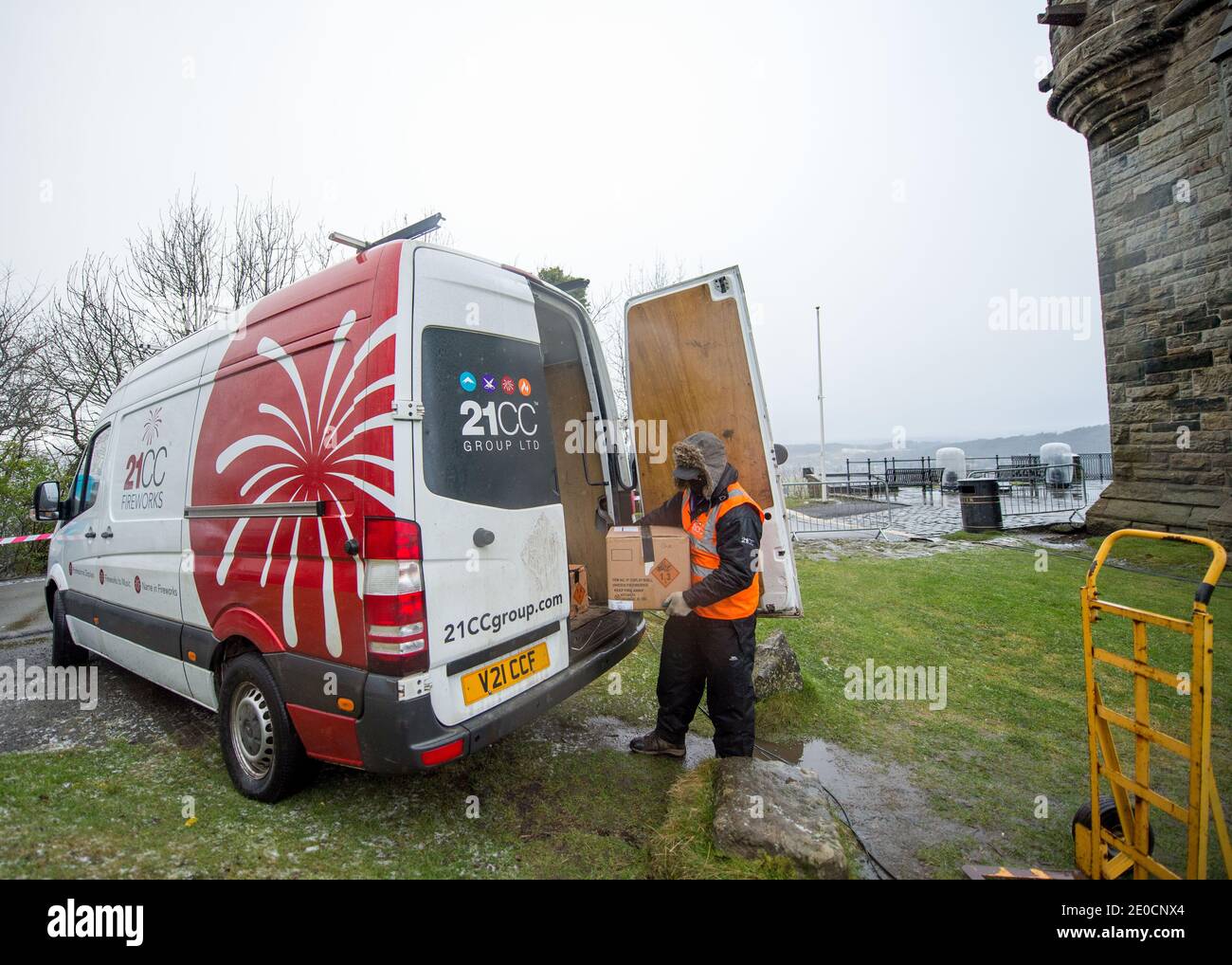 Fireworks box hi-res stock photography and images - Alamy