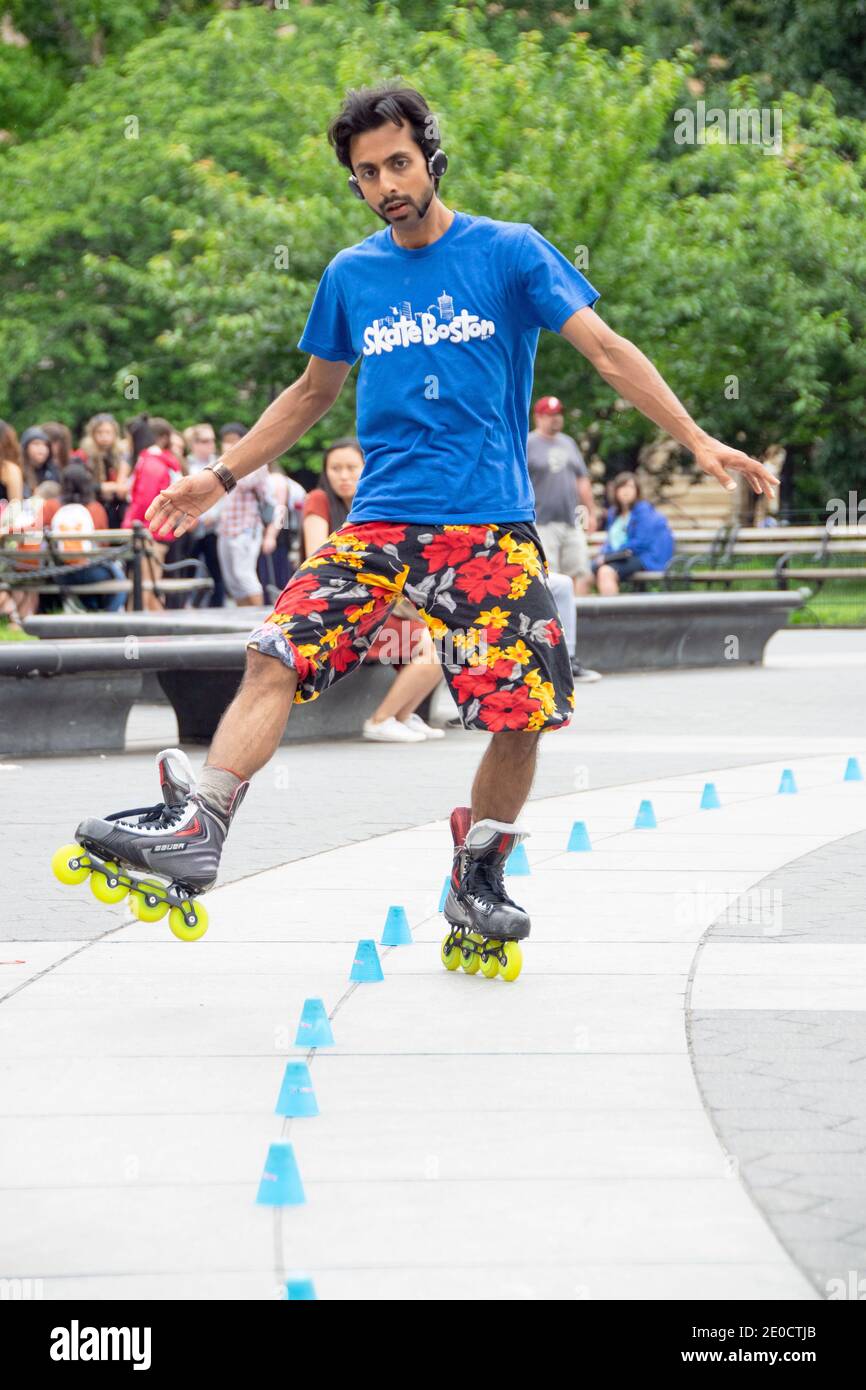 Inline Skater High Resolution Stock Photography and Images - Alamy