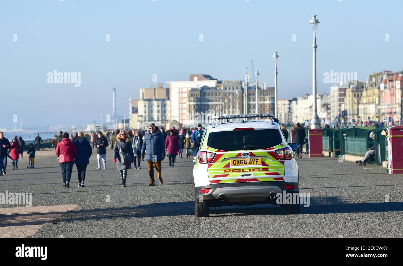 Sussex police car hi-res stock photography and images - Alamy