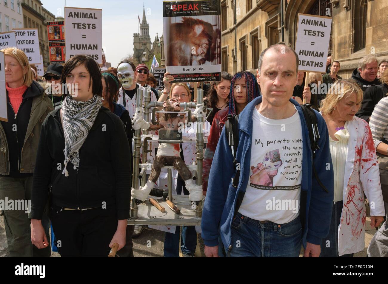 Experimentations animal hi-res stock photography and images - Alamy