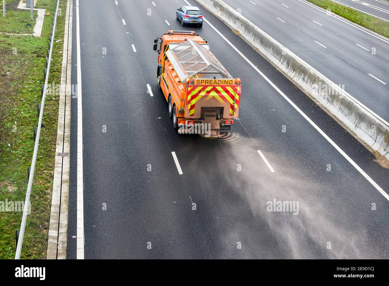 Salt spreading hi-res stock photography and images - Alamy