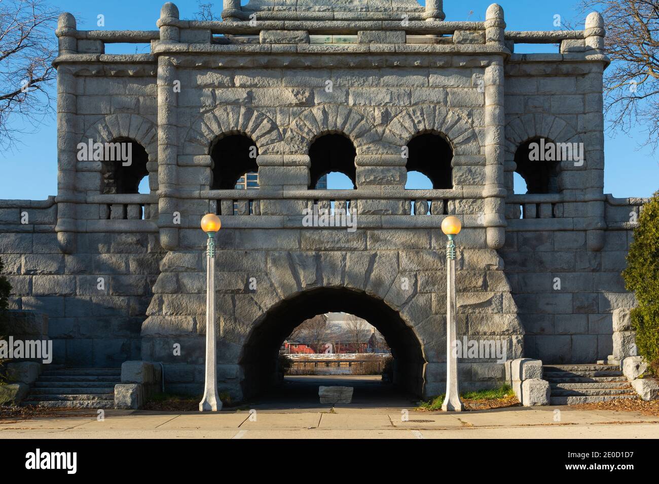 Lincoln park chicago architecture arch hi-res stock photography and ...