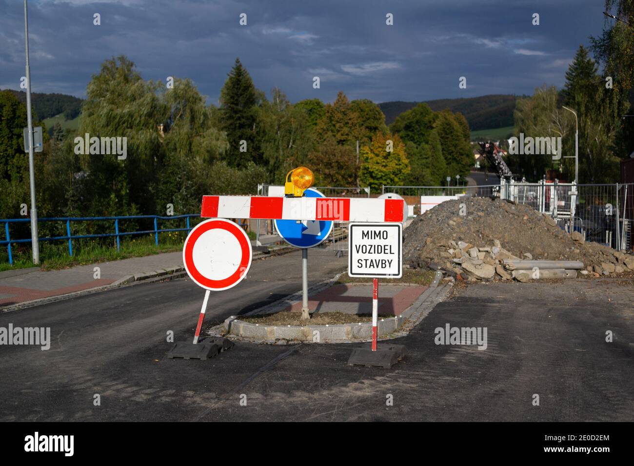 Road sign no entry except hi-res stock photography and images - Alamy