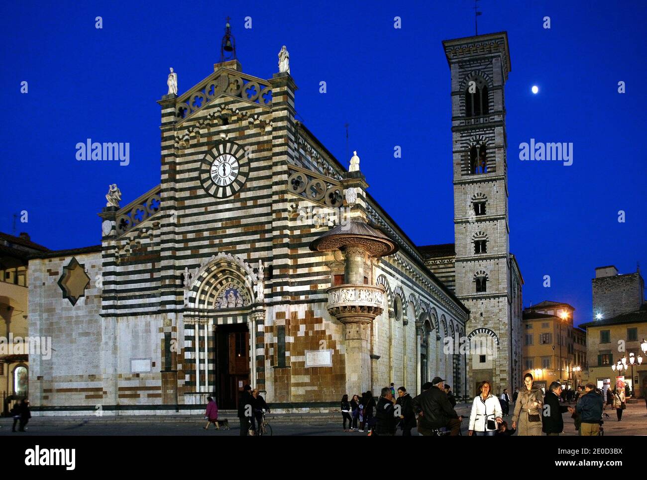 Cattedrale santo stefano hi-res stock photography and images - Alamy