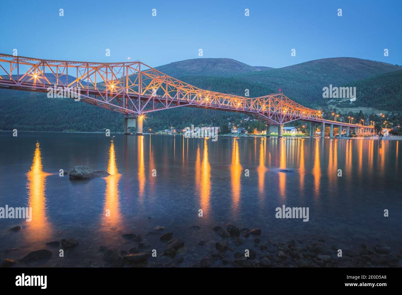 The big orange bridge in nelson hi-res stock photography and images - Alamy