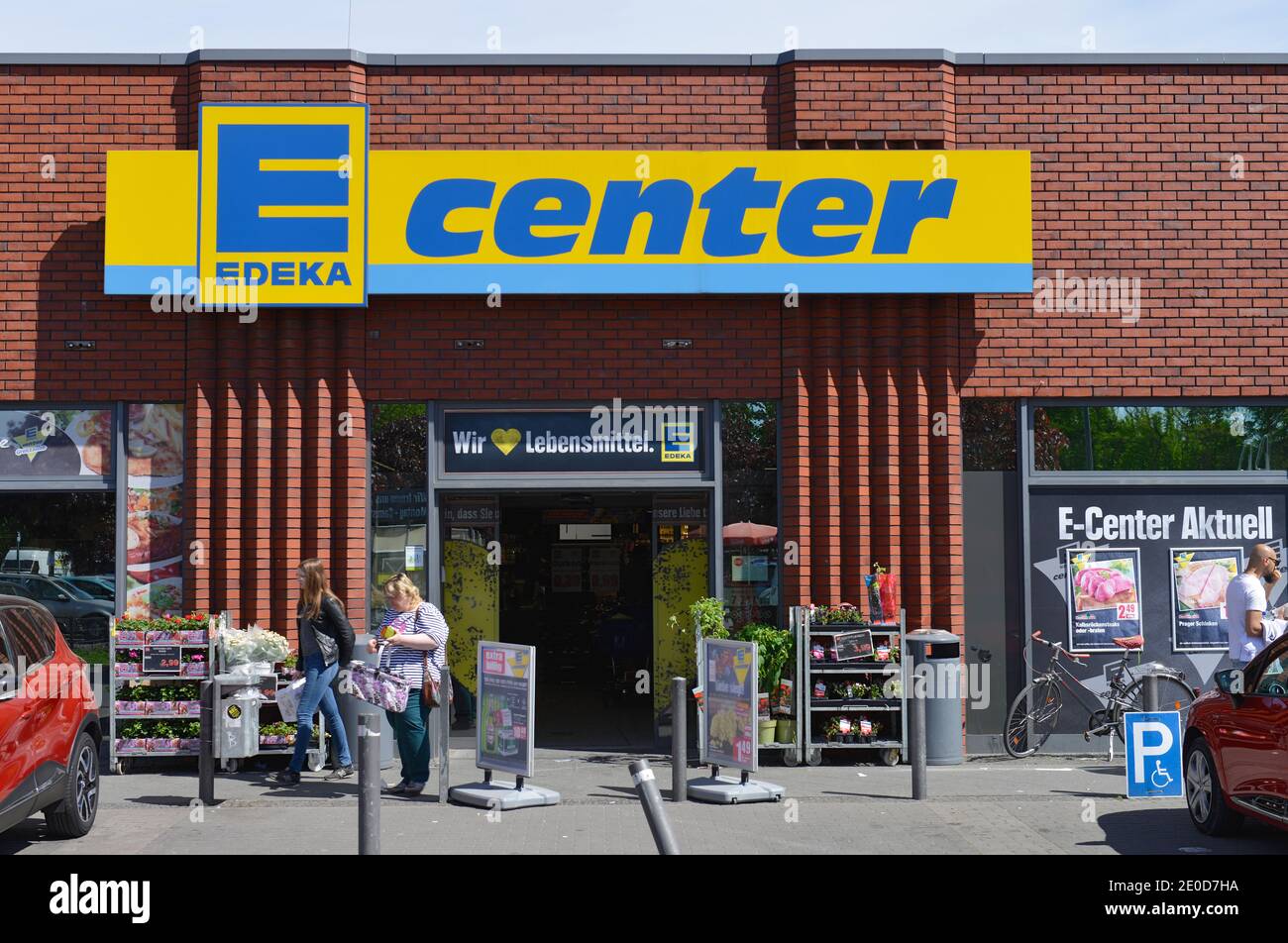 Edeka markt hi-res stock photography and images - Alamy