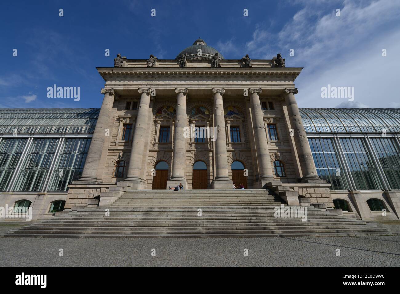 Bayerische Staatskanzlei, Franz-Josef-Strauß-Ring, Muenchen, Bayern ...