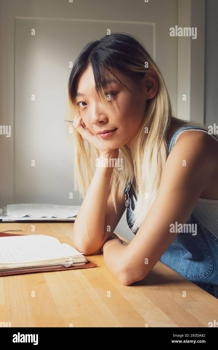 Lean think hi-res stock photography and images - Alamy