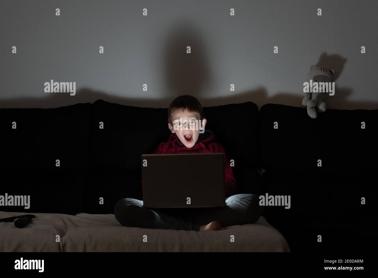 Alone in the dark film hi-res stock photography and images - Alamy
