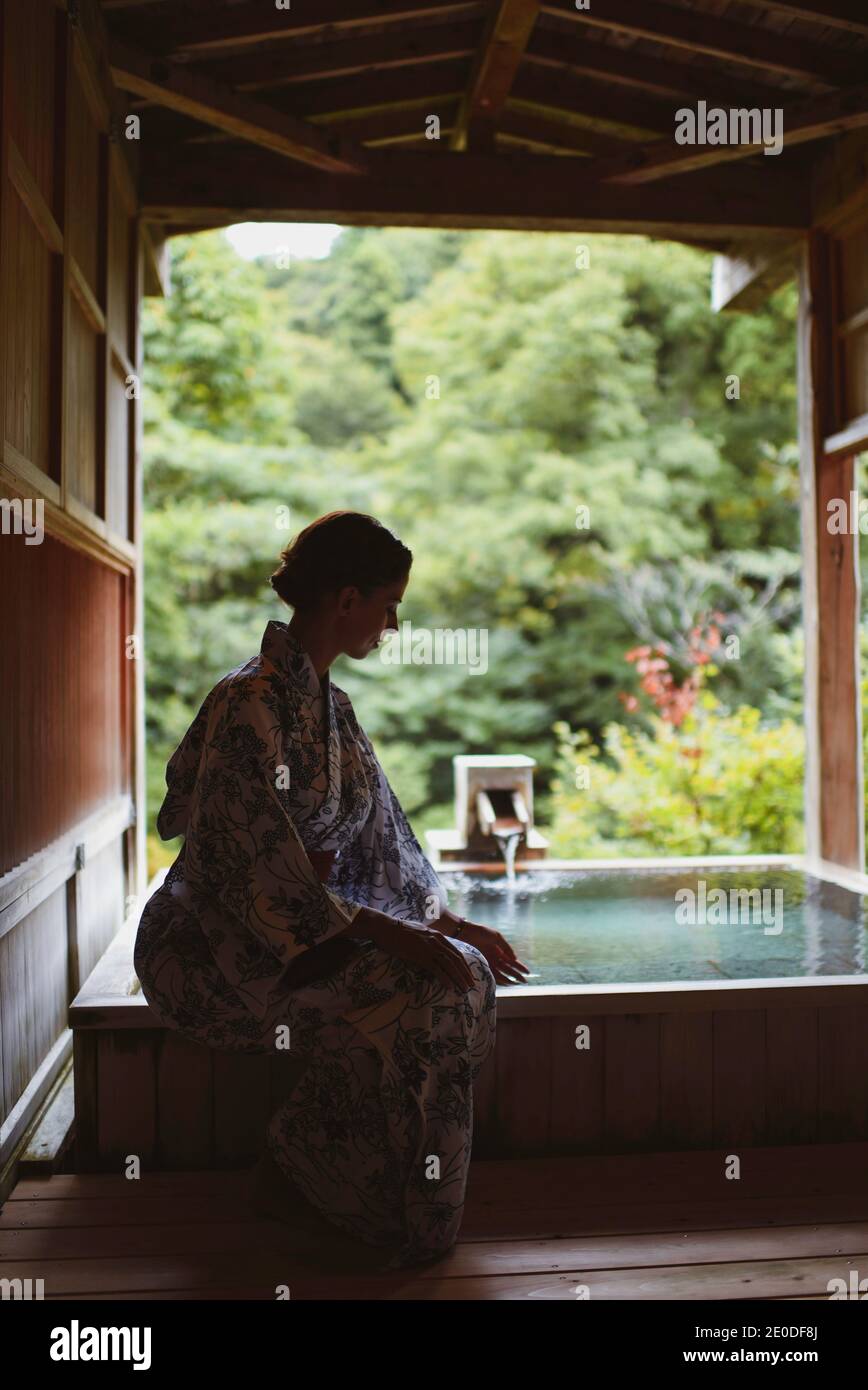 Japanese onsen woman hi-res stock photography and images - Alamy