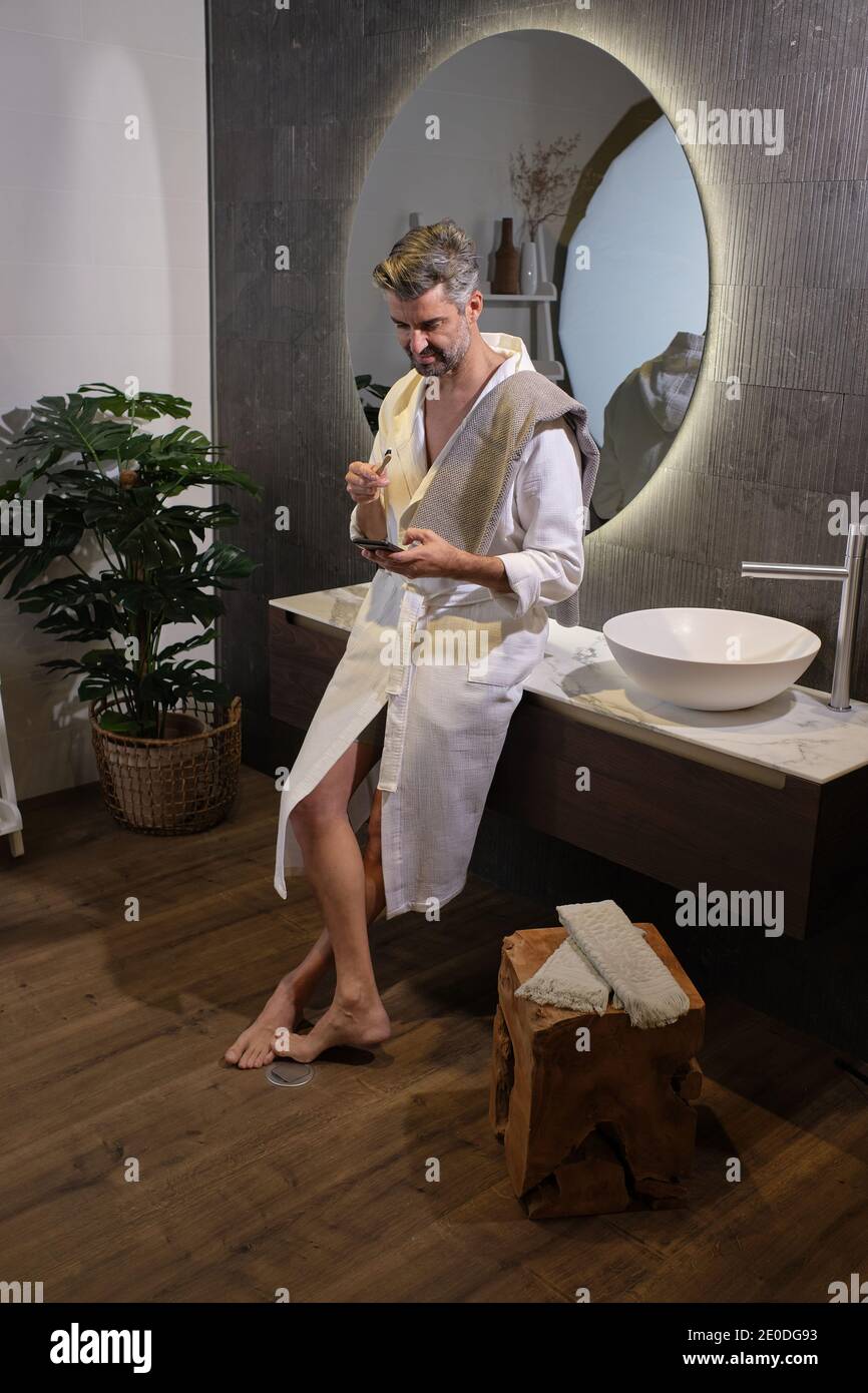Man shower handsome hi-res stock photography and images - Alamy