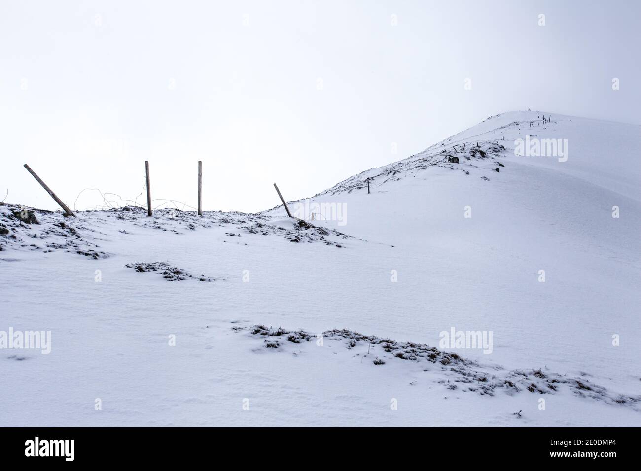 Parabolic troughs hi-res stock photography and images - Alamy