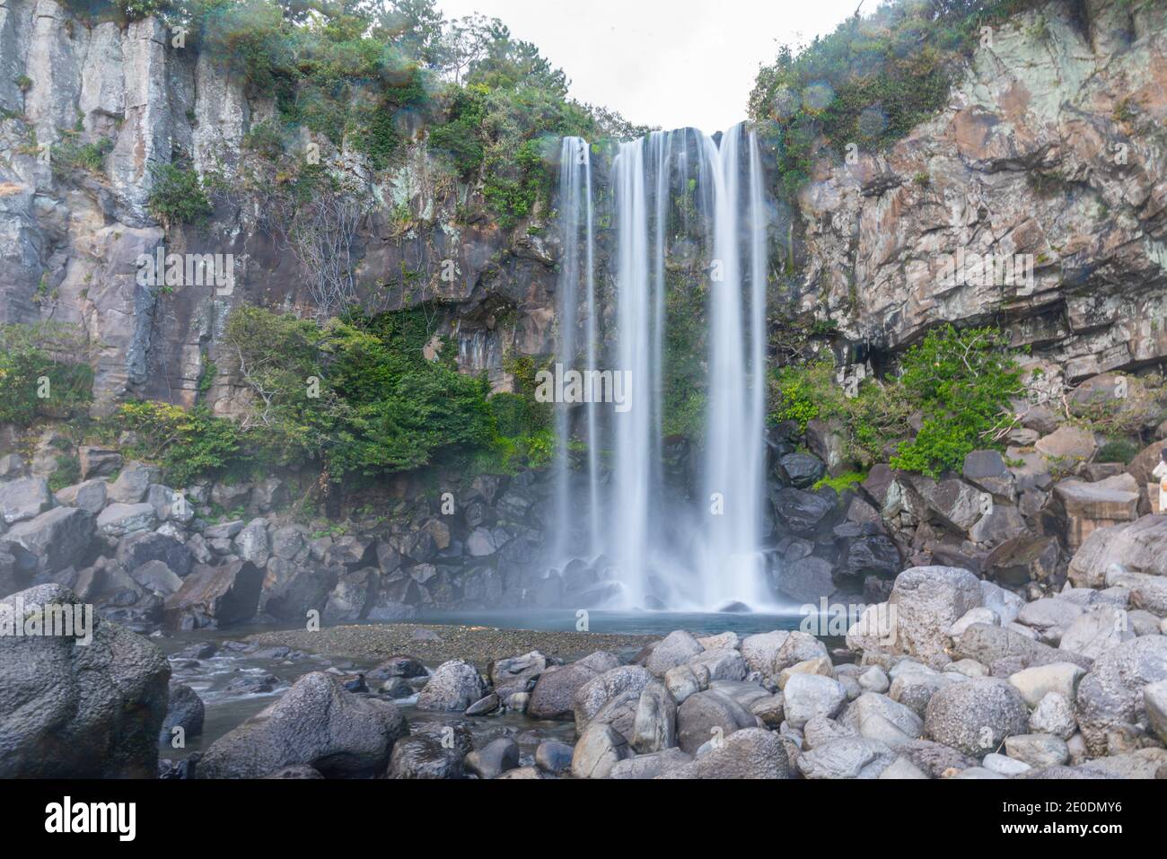 Jeju jeongbang waterfall cascade hi-res stock photography and images ...