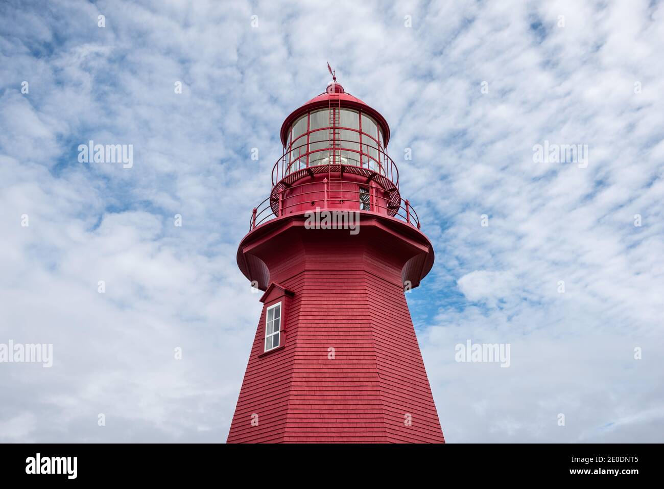Red top lighthouse hi-res stock photography and images - Alamy