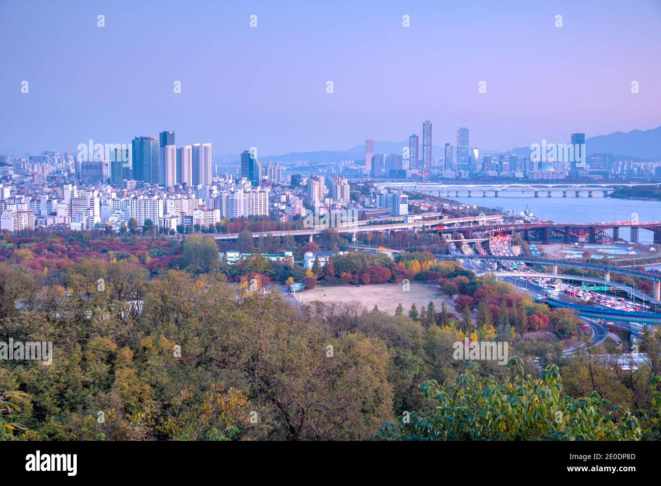 Sunset aerial view of downtown Seoul from Haneul park, Republic of ...
