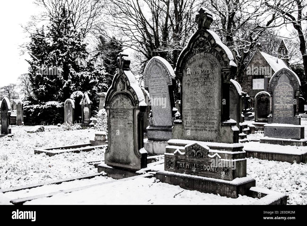 Cemetery plot hi-res stock photography and images - Alamy