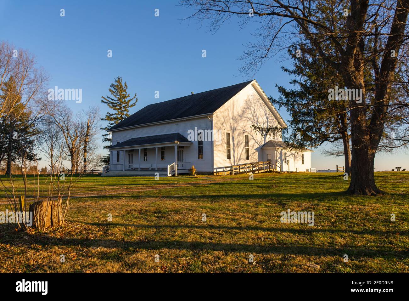 Quakers meeting church hi-res stock photography and images - Alamy