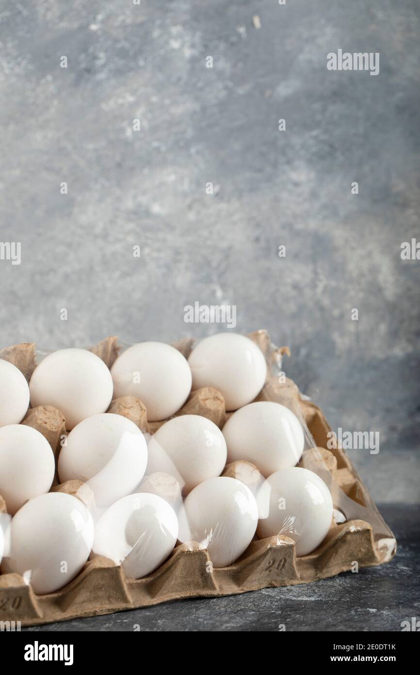 Box of eggs hi-res stock photography and images - Alamy