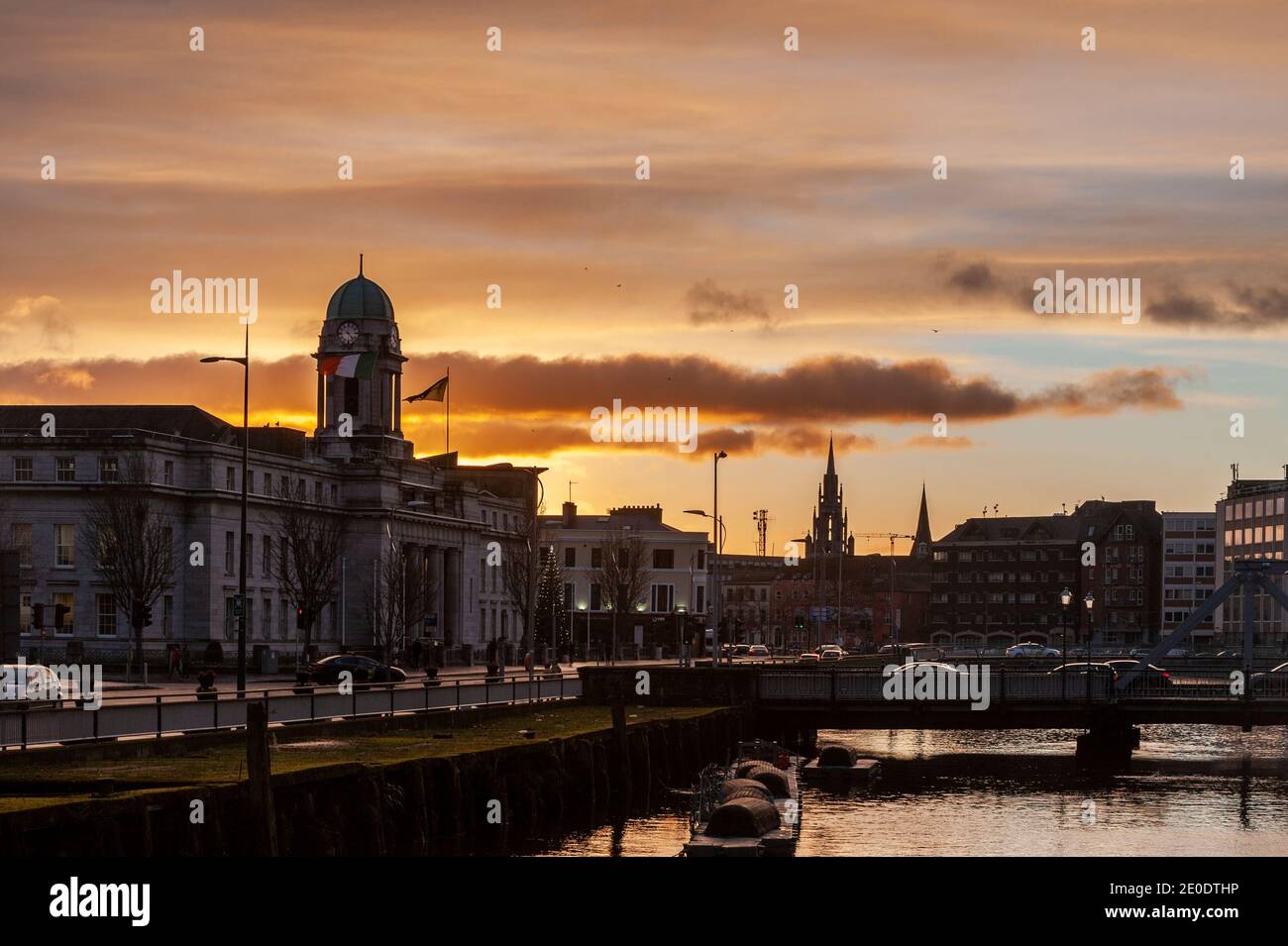 News landmarks hi-res stock photography and images - Alamy