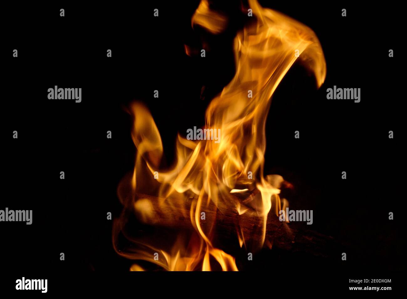 Closeup big fire flames hi-res stock photography and images - Alamy